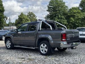 Grey Volkswagen Amarok 2017 in Valmiera, with an engine capacity of 3.00 L and mileage of 192 thousand km for 24900 €, photo 5 on AUTOMOTO.COM.LV