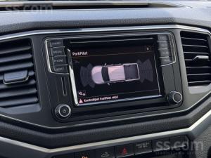 Grey Volkswagen Amarok 2017 in Valmiera, with an engine capacity of 3.00 L and mileage of 192 thousand km for 24900 €, photo 13 on AUTOMOTO.COM.LV