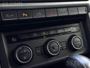 Grey Volkswagen Amarok 2017 in Valmiera, with an engine capacity of 3.00 L and mileage of 192 thousand km for 24900 €, photo 14 on AUTOMOTO.COM.LV