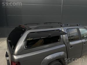 Grey Volkswagen Amarok 2017 in Riga, with an engine capacity of 3.00 L and mileage of 187 thousand km for 17900 €, photo 7 on AUTOMOTO.COM.LV