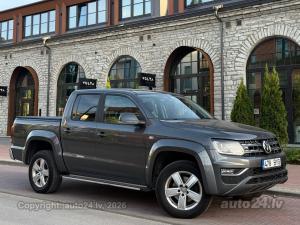Grey Volkswagen Amarok 2018 in Tallinn, with an engine capacity of 3.00 L and mileage of 200 thousand km for 18899 €, photo 6 on AUTOMOTO.COM.LV