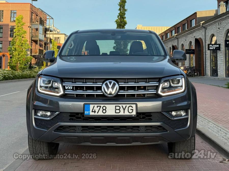 Grey Volkswagen Amarok 2018 in Tallinn, with an engine capacity of 3.00 L and mileage of 200 thousand km for 18899 €, photo 7 on AUTOMOTO.COM.LV