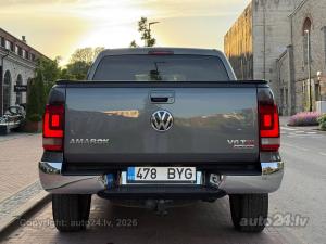 Grey Volkswagen Amarok 2018 in Tallinn, with an engine capacity of 3.00 L and mileage of 200 thousand km for 18899 €, photo 9 on AUTOMOTO.COM.LV