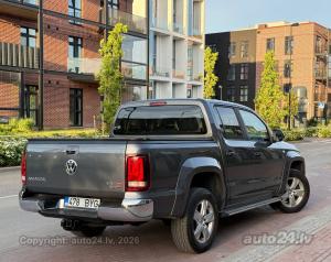 Grey Volkswagen Amarok 2018 in Tallinn, with an engine capacity of 3.00 L and mileage of 200 thousand km for 18899 €, photo 13 on AUTOMOTO.COM.LV