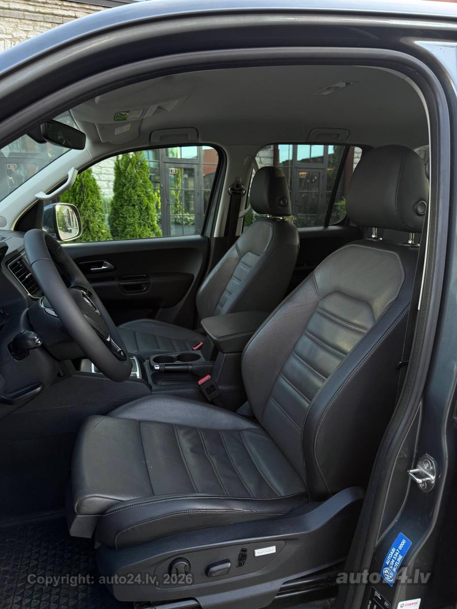 Grey Volkswagen Amarok 2018 in Tallinn, with an engine capacity of 3.00 L and mileage of 200 thousand km for 18899 €, photo 19 on AUTOMOTO.COM.LV