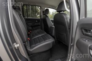 Pelēks Volkswagen Amarok 2018 Rīga, ar dzinēja tilpumu 3.00 L un nobraukumu 218 tūkst. km par 23400 €, foto 10 vietnē AUTOMOTO.COM.LV