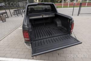 Pelēks Volkswagen Amarok 2018 Rīga, ar dzinēja tilpumu 3.00 L un nobraukumu 218 tūkst. km par 23400 €, foto 18 vietnē AUTOMOTO.COM.LV