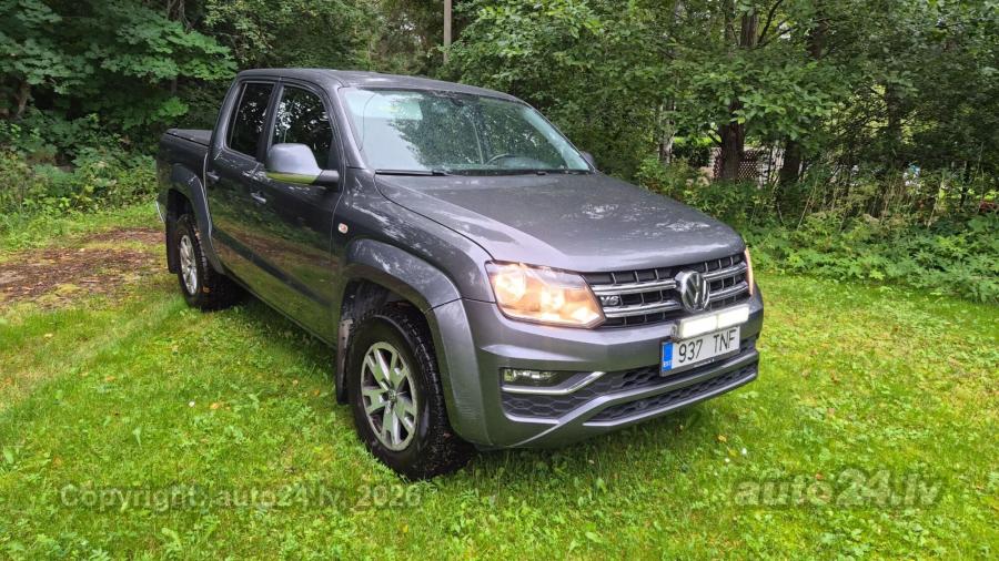Grey Volkswagen Amarok 2018 in Tallinn, with an engine capacity of 3.00 L and mileage of 310 thousand km for 19000 €, photo 4 on AUTOMOTO.COM.LV