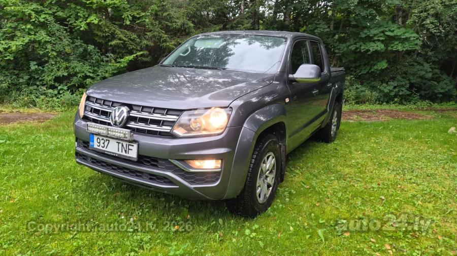 Grey Volkswagen Amarok 2018 in Tallinn, with an engine capacity of 3.00 L and mileage of 310 thousand km for 19000 €, photo 5 on AUTOMOTO.COM.LV