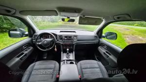 Grey Volkswagen Amarok 2018 in Tallinn, with an engine capacity of 3.00 L and mileage of 310 thousand km for 19000 €, photo 12 on AUTOMOTO.COM.LV