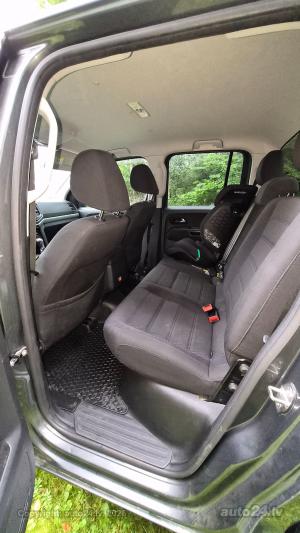 Grey Volkswagen Amarok 2018 in Tallinn, with an engine capacity of 3.00 L and mileage of 310 thousand km for 19000 €, photo 16 on AUTOMOTO.COM.LV