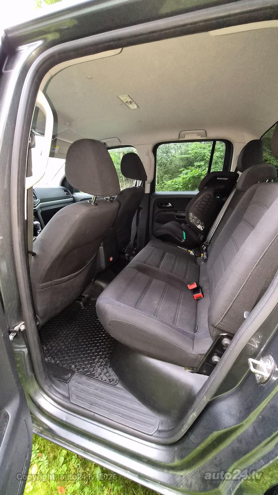 Grey Volkswagen Amarok 2018 in Tallinn, with an engine capacity of 3.00 L and mileage of 310 thousand km for 19000 €, photo 16 on AUTOMOTO.COM.LV