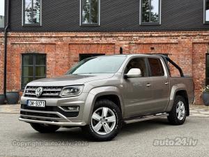 Grey Volkswagen Amarok 2019 in Tallinn, with an engine capacity of 3.00 L and mileage of 307 thousand km for 16500 €, photo 4 on AUTOMOTO.COM.LV