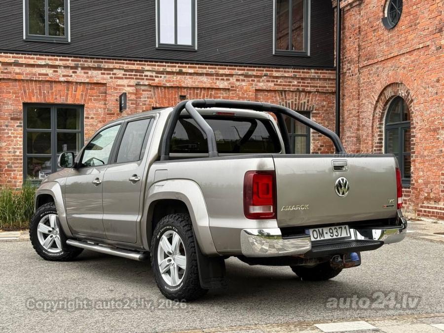 Grey Volkswagen Amarok 2019 in Tallinn, with an engine capacity of 3.00 L and mileage of 307 thousand km for 16500 €, photo 12 on AUTOMOTO.COM.LV