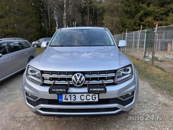 Grey Volkswagen Amarok 2020 in Tallinn, with an engine capacity of 3.00 L and mileage of 360 thousand km for 9900 €, photo 2 on AUTOMOTO.COM.LV