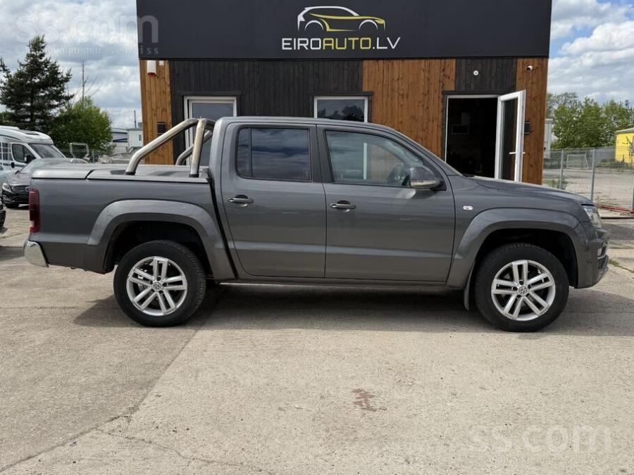 Pelēks Volkswagen Amarok 2020 Rīga, ar dzinēja tilpumu 3.00 L un nobraukumu 258 tūkst. km par 19500 €, foto 5 vietnē AUTOMOTO.COM.LV