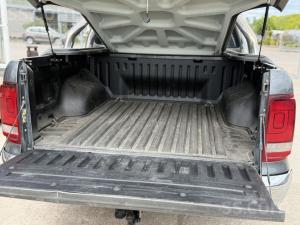 Pelēks Volkswagen Amarok 2020 Rīga, ar dzinēja tilpumu 3.00 L un nobraukumu 258 tūkst. km par 19500 €, foto 22 vietnē AUTOMOTO.COM.LV