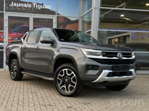 Grey Volkswagen Amarok 2023 in Valmiera, with an engine capacity of 3.00 L and mileage of 30 thousand km for 47900 €, photo 3 on AUTOMOTO.COM.LV