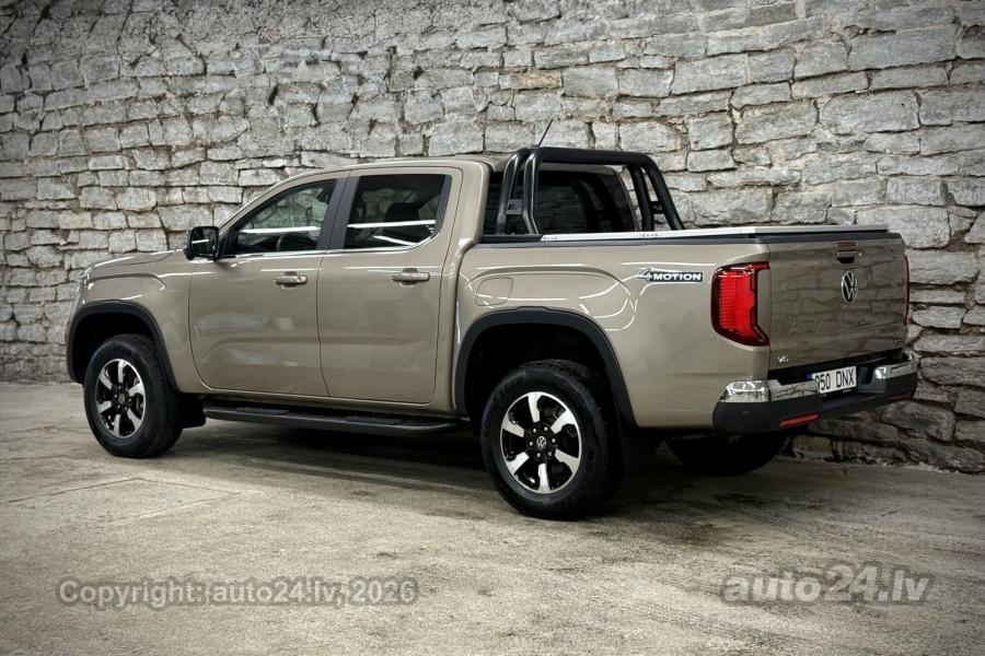 Grey Volkswagen Amarok 2023 in Tallinn, with an engine capacity of 3.00 L and mileage of 15 thousand km for 50900 €, photo 4 on AUTOMOTO.COM.LV
