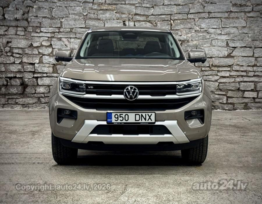 Grey Volkswagen Amarok 2023 in Tallinn, with an engine capacity of 3.00 L and mileage of 15 thousand km for 50900 €, photo 8 on AUTOMOTO.COM.LV