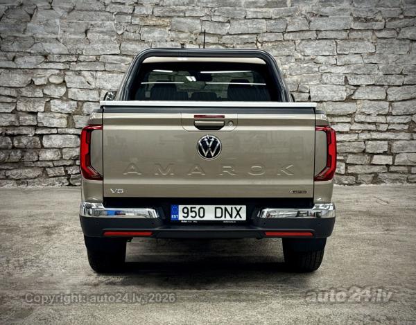 Grey Volkswagen Amarok 2023 in Tallinn, with an engine capacity of 3.00 L and mileage of 15 thousand km for 50900 €, photo 8 on AUTOMOTO.COM.LV