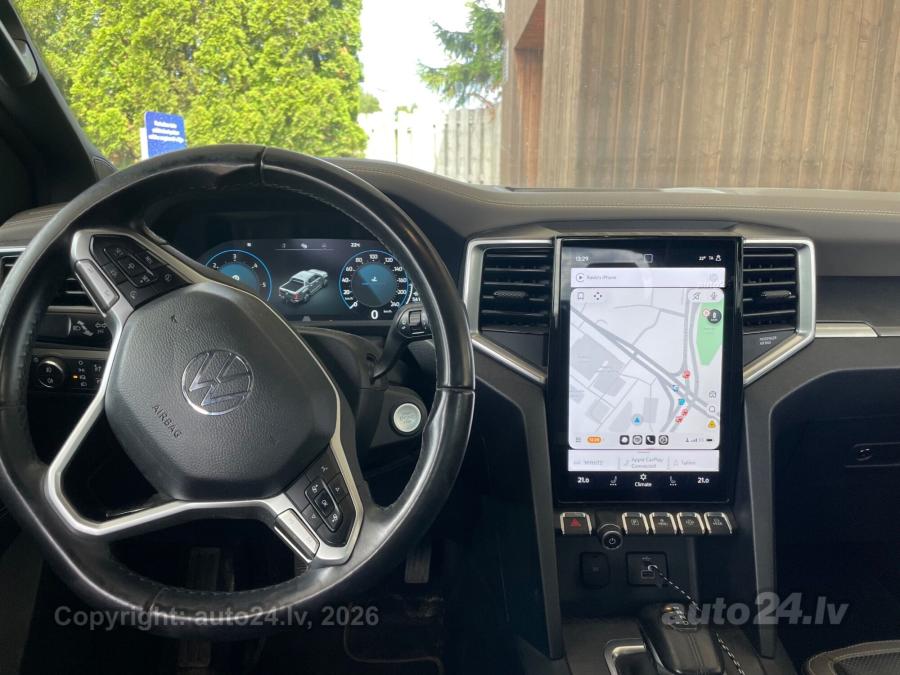 Pelēks Volkswagen Amarok 2023 Tallina, ar dzinēja tilpumu 3.00 L un nobraukumu 66 tūkst. km par 52900 €, foto 8 vietnē AUTOMOTO.COM.LV
