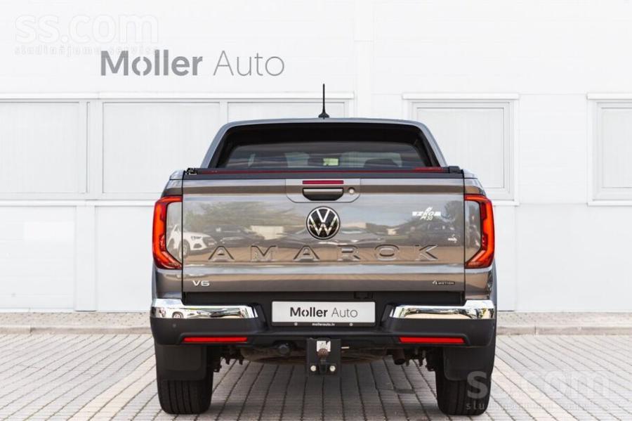 Pelēks Volkswagen Amarok 2024 Ventspils, ar dzinēja tilpumu 3.00 L un nobraukumu 81 tūkst. km par 46750 €, foto 5 vietnē AUTOMOTO.COM.LV