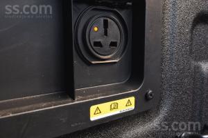 Pelēks Volkswagen Amarok 2024 Ventspils, ar dzinēja tilpumu 3.00 L un nobraukumu 81 tūkst. km par 46750 €, foto 16 vietnē AUTOMOTO.COM.LV