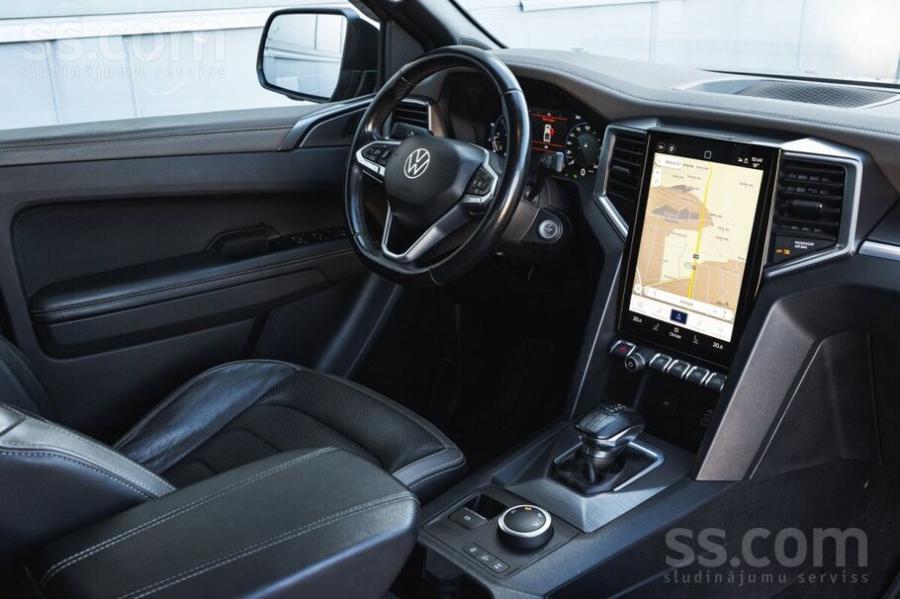Pelēks Volkswagen Amarok 2024 Ventspils, ar dzinēja tilpumu 3.00 L un nobraukumu 81 tūkst. km par 46750 €, foto 18 vietnē AUTOMOTO.COM.LV