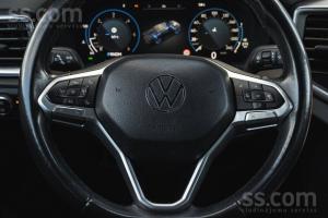 Pelēks Volkswagen Amarok 2024 Ventspils, ar dzinēja tilpumu 3.00 L un nobraukumu 81 tūkst. km par 46750 €, foto 21 vietnē AUTOMOTO.COM.LV