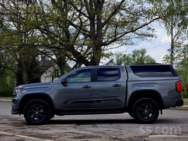 Pelēks Volkswagen Amarok 2025 Rīga, ar dzinēja tilpumu 3.00 L un nobraukumu 21 tūkst. km par 54450 €, foto 5 vietnē AUTOMOTO.COM.LV