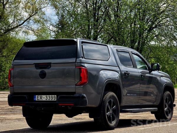 Pelēks Volkswagen Amarok 2025 Rīga, ar dzinēja tilpumu 3.00 L un nobraukumu 21 tūkst. km par 54450 €, foto 7 vietnē AUTOMOTO.COM.LV