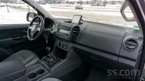 Grey Volkswagen Amarok 2011 in Riga, with an engine capacity of 2.00 L and mileage of 242 thousand km for 13990 €, photo 10 on AUTOMOTO.COM.LV