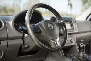 Pelēks Volkswagen Amarok 2011 Rīga, ar dzinēja tilpumu 2.00 L un nobraukumu 240 tūkst. km par 10900 €, foto 19 vietnē AUTOMOTO.COM.LV