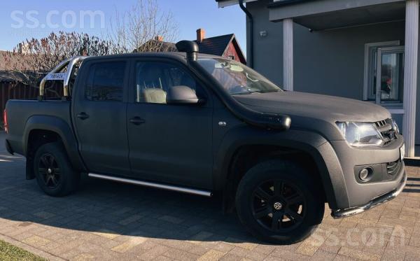 Grey Volkswagen Amarok 2012 in Riga, with an engine capacity of 2.00 L and mileage of 0 thousand km for 10000 €, photo 9 on AUTOMOTO.COM.LV