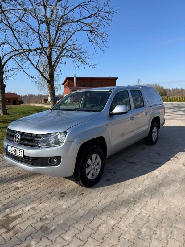 Pelēks Volkswagen Amarok 2012 Dobele, ar dzinēja tilpumu 2.00 L un nobraukumu 334 tūkst. km par 7000 €, foto 1 vietnē AUTOMOTO.COM.LV