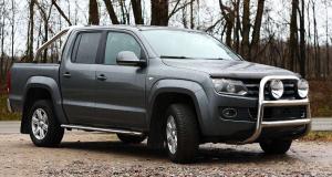 Grey Volkswagen Amarok 2013 in Kretinga, with an engine capacity of 1.97 L and mileage of 307 thousand km for 11999 €, photo 3 on AUTOMOTO.COM.LV