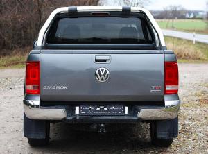 Grey Volkswagen Amarok 2013 in Kretinga, with an engine capacity of 1.97 L and mileage of 307 thousand km for 11999 €, photo 11 on AUTOMOTO.COM.LV