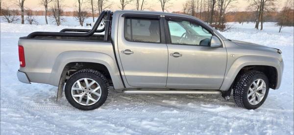 Grey Volkswagen Amarok 2013 in Jekabpils, with an engine capacity of 2.00 L and mileage of 304 thousand km for 11000 €, photo 5 on AUTOMOTO.COM.LV