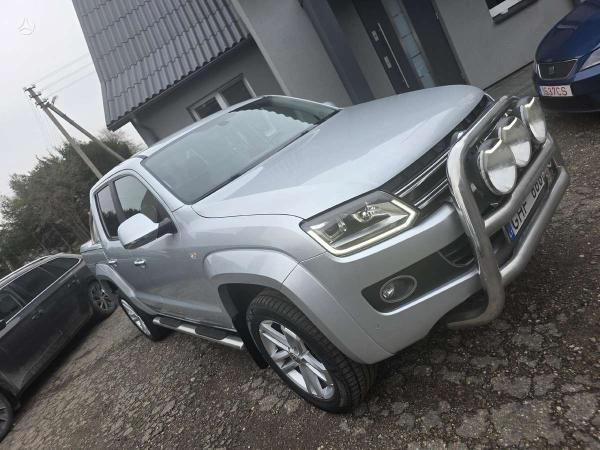 Pelēks Volkswagen Amarok 2016 Kauņa, ar dzinēja tilpumu 1.97 L un nobraukumu 241 tūkst. km par 14400 €, foto 4 vietnē AUTOMOTO.COM.LV