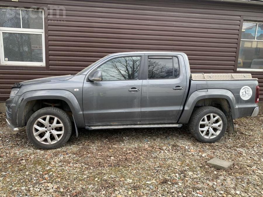 Pelēks Volkswagen Amarok 2016 Rīga, ar dzinēja tilpumu 3.00 L un nobraukumu 280 tūkst. km par 9500 €, foto 4 vietnē AUTOMOTO.COM.LV