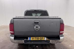 Pelēks Volkswagen Amarok 2017 Kauņa, ar dzinēja tilpumu 2.97 L un nobraukumu 350 tūkst. km par 15609 €, foto 5 vietnē AUTOMOTO.COM.LV