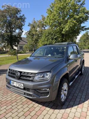 Grey Volkswagen Amarok 2017 in Aizkraukle, with an engine capacity of 3.00 L and mileage of 480 thousand km for 15500 €, photo  on AUTOMOTO.COM.LV