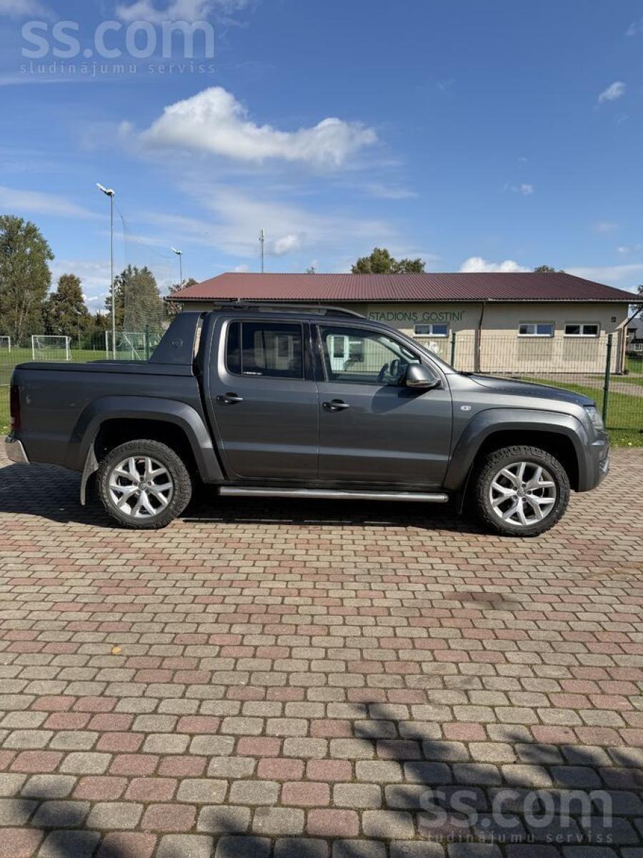 Pelēks Volkswagen Amarok 2017 Aizkraukle, ar dzinēja tilpumu 3.00 L un nobraukumu 480 tūkst. km par 15500 €, foto 6 vietnē AUTOMOTO.COM.LV