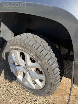 Pelēks Volkswagen Amarok 2017 Aizkraukle, ar dzinēja tilpumu 3.00 L un nobraukumu 480 tūkst. km par 15500 €, foto 11 vietnē AUTOMOTO.COM.LV