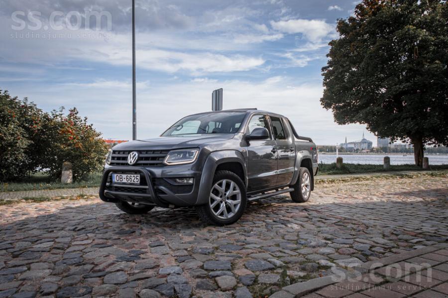 Pelēks Volkswagen Amarok 2017 Jēkabpils, ar dzinēja tilpumu 3.00 L un nobraukumu 310 tūkst. km par 16995 €, foto 1 vietnē AUTOMOTO.COM.LV