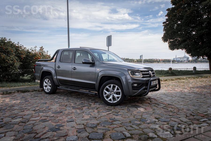 Pelēks Volkswagen Amarok 2017 Jēkabpils, ar dzinēja tilpumu 3.00 L un nobraukumu 310 tūkst. km par 16995 €, foto 4 vietnē AUTOMOTO.COM.LV