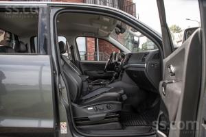Pelēks Volkswagen Amarok 2017 Jēkabpils, ar dzinēja tilpumu 3.00 L un nobraukumu 310 tūkst. km par 16995 €, foto 12 vietnē AUTOMOTO.COM.LV