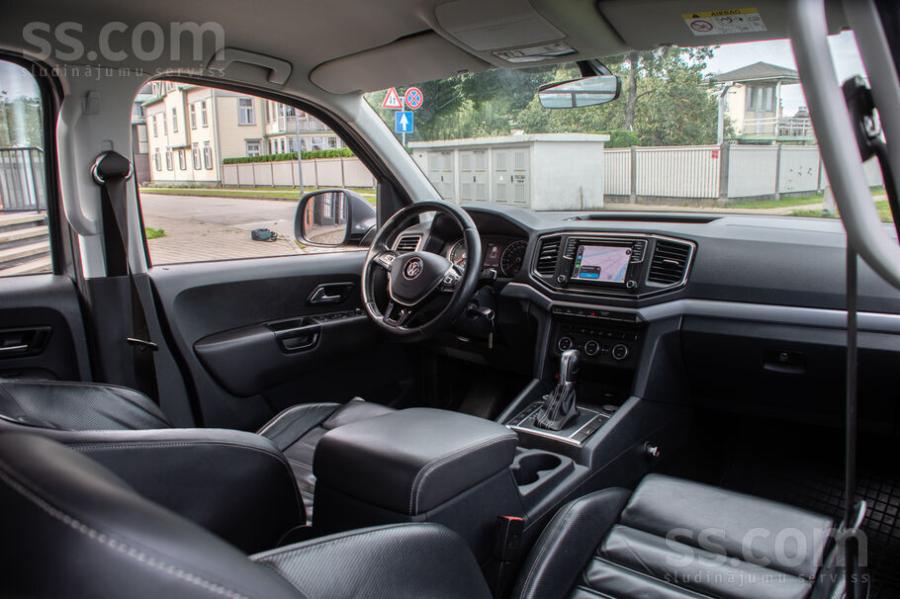 Pelēks Volkswagen Amarok 2017 Jēkabpils, ar dzinēja tilpumu 3.00 L un nobraukumu 310 tūkst. km par 16995 €, foto 16 vietnē AUTOMOTO.COM.LV