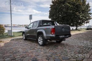 Pelēks Volkswagen Amarok 2017 Rīga, ar dzinēja tilpumu 3.00 L un nobraukumu 310 tūkst. km par 16995 €, foto 7 vietnē AUTOMOTO.COM.LV